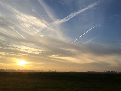 무료 이미지 여름 하늘 수평선 구름 낮 새벽 생태계 잔광 들 지구의 분위기 해돋이 일몰 저녁 평원
