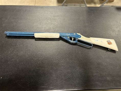 Daisy Model 110 Air Riffle Shackelton Auctions Inc