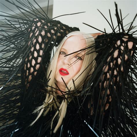 Shirley Manson 90s Makeup