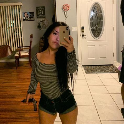 Who Is Erika Calabrese Net Worth Life Career And Age