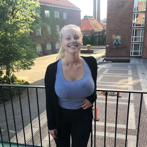 Elin HÅkanson 9gag
