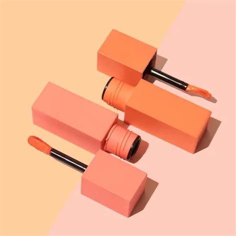 4 Langkah Penggunaan Lip Tint Biar Hasilnya Tahan Lama Tampil Cantik Seperti Artis Korea