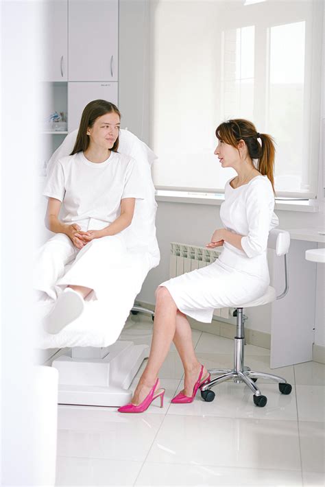 Hot And Young Female Doctor Photos Download The Best Free Hot And