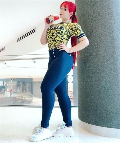 Windy Girk In Windy Girk Style Fashion