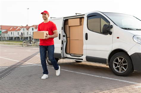 Last Mile Delivery Optimization Strategies For 2025