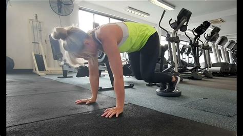 Plate Knee Curls Youtube