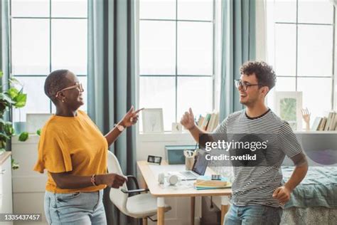 Dorm Room Party Photos And Premium High Res Pictures Getty Images