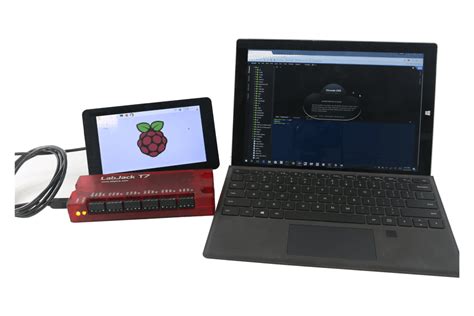 t7 raspberry pi 3 and cloud9 labjack