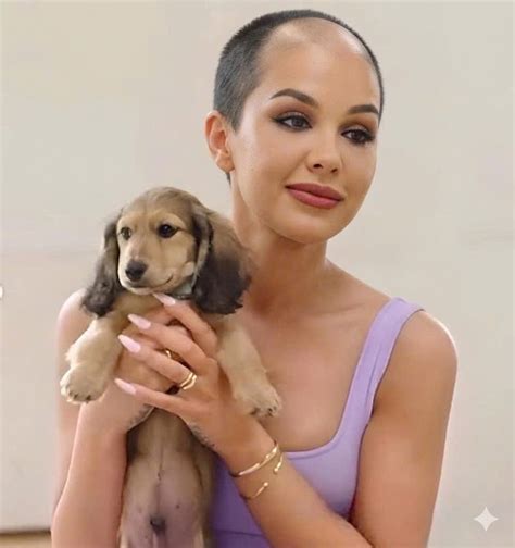 90 Day Fiance Emma Perry Ditches The Wig And Shows Her Real Hair For The