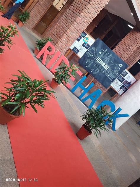 mansi singhal on linkedin jiit startup hackathon