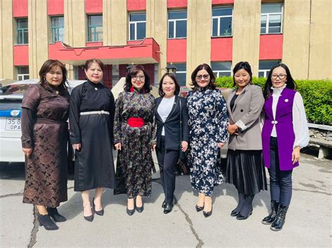 УИХ ын гишүүн Д Сарангэрэл Орхон аймгийн эмэгтэйчүүдтэй уулзлаа