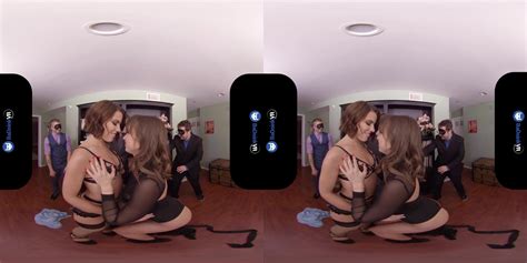 Squirting Threesome With Riley Reid Adriana Chechik Fapcat