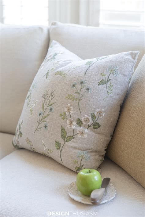 Tranquil Spring Decor Using A Soft Light Spring Color Palette