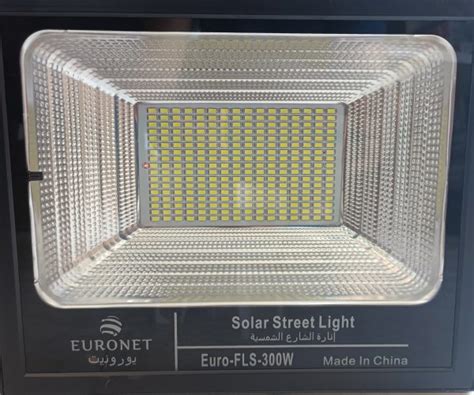 چراغ خورشیدی 300 وات با پنل مجزا ایخرید
