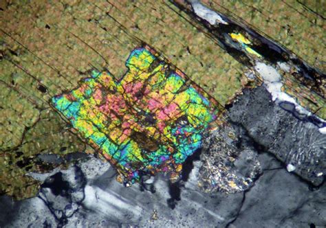 Monazite Extreme Birefringence And Diamond Shape