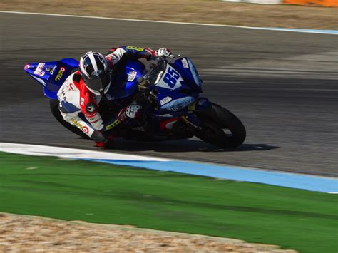 무료 이미지 차량 경마장 모터 스포츠 도로 경주 스포츠 경기장 오토바이 스피드 웨이 자동차 경주 슈퍼 바이크 경주 그랑프리 오토바이 경주 Sbk 모타