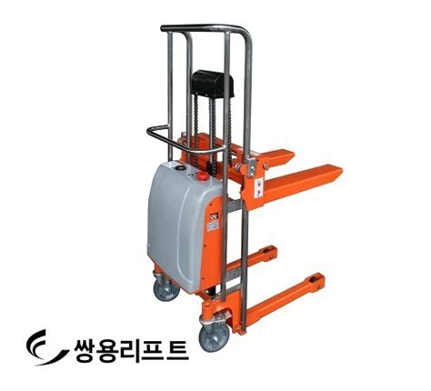 쌍용리프트 Sef시리즈 상하 전동 미니 포크리프트 스태커