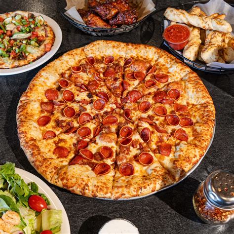 Round Table Pizza Royalty Visit Slo