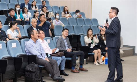 Research Limits And Societal Challenges SMU Engage