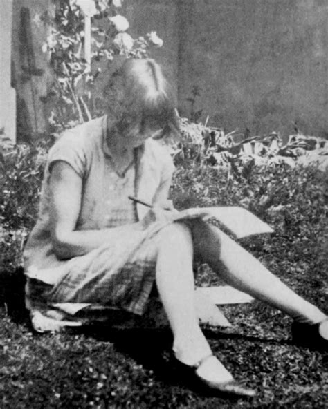 Dora Carrington Feet