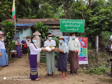 ငပုတောမြို့တွင် ကိုဗစ် ၁၉ ကာလအတွင်း ဝင်ငွေနည်းပါးသည့် အိမ်ထောင်စု ၅၀ အား အခြေခံစားသောက်ကုန် မ