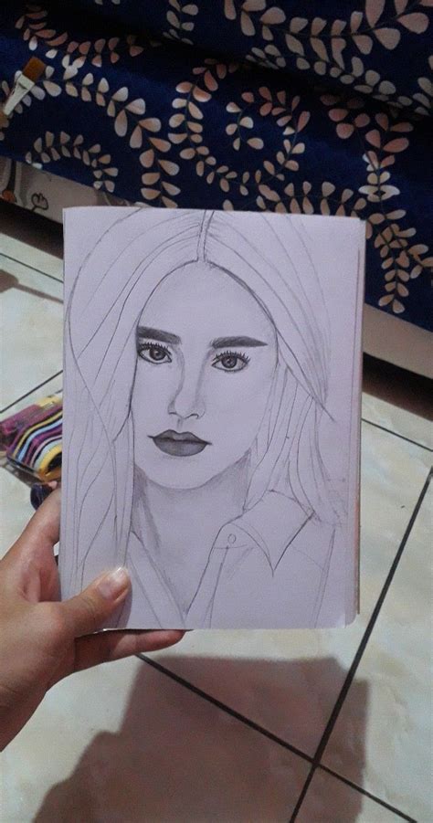 Dasha Taran Drawing