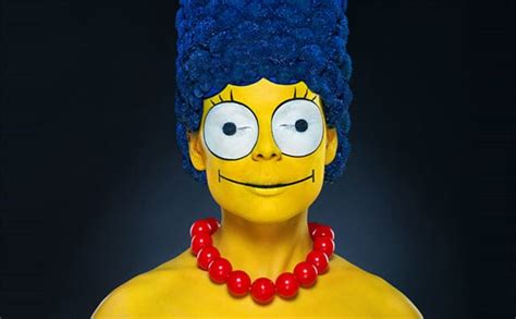 Marge Simpsons In Echt Gekonntes Serien Make Up