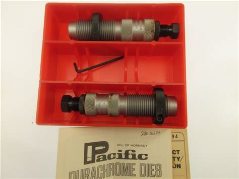 Pacific Durachrome Reloading Dies 220 Swift