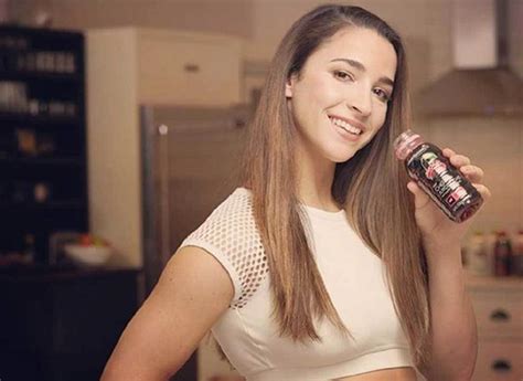 Aly Raisman Stars In Unretouched Photo Shoot Foto 9 De 15 Marca English
