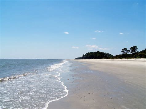 Margin Of Sand Sea And Sky Daufuskie Island Beach South Flickr