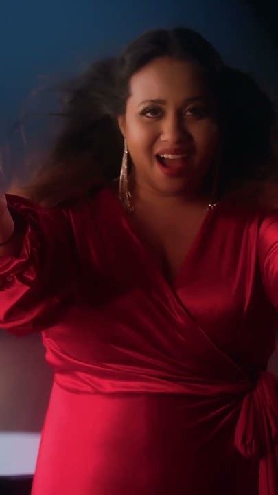 ලොව දිනන ඇයට සුභ කාන්තා දිනයක් වේවා Youtube