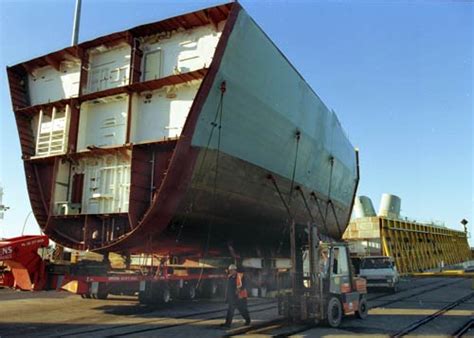 12 Prefab Ships