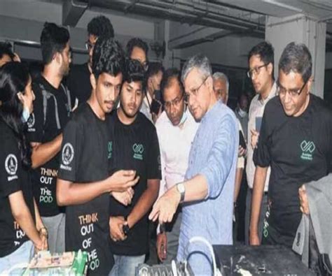 IIT Madras Babes Are Working To Implement The Concept Of Hyperloop MindStick