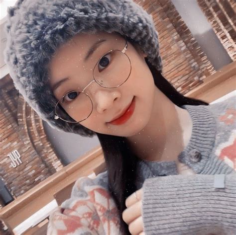 Kh Ng Reup L I No Reup Please Fashion Winter Hats Cat Eye Glass