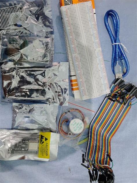 Breadboard Mb 102 830 Lubang Solderless Raspberry Pi Arduino Shopee