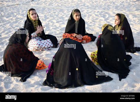 Indian Ladies Dress In Qatar At Amanda Okane Blog