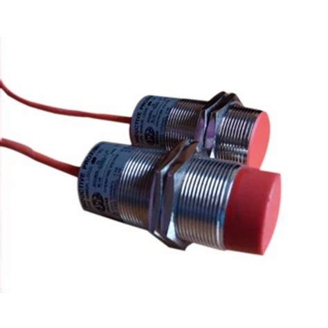 Intrinsically Safe Inductive Proximity Switch Model PE IN 18 36 NA2 65 NF At Rs 850 In New Delhi