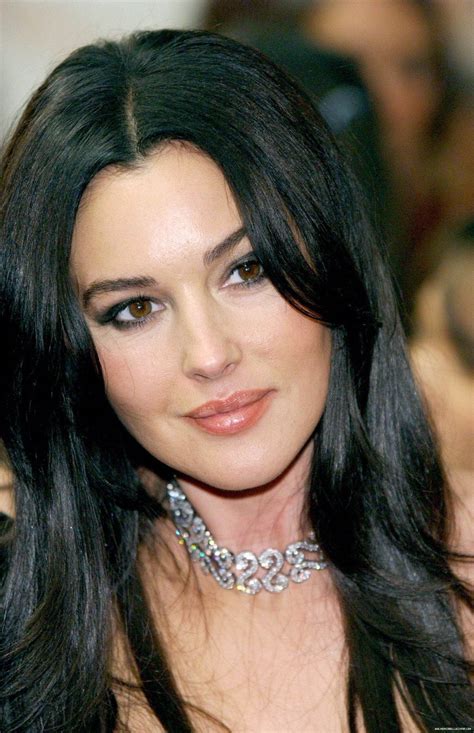 Download Monica Bellucci Closeup Photo Wallpaper Wallpapers Com