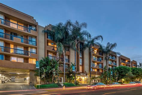 Catalina Gardens Apartments For Rent In Los Angeles Ca