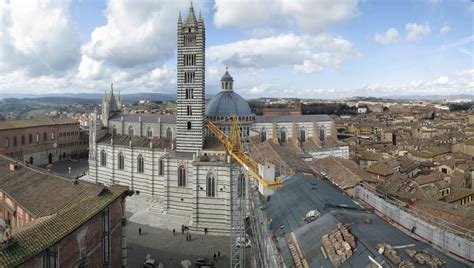 Il Blog Arbitrario Siena Fog Brick Sun And Unfinished Cathedrals