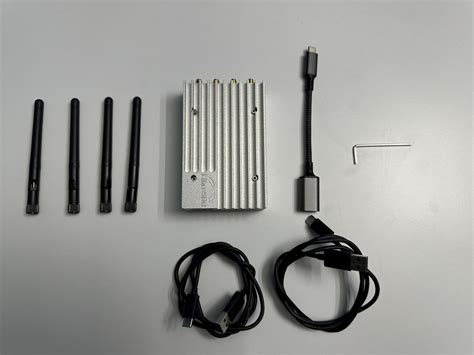 SDR AD9363 for ZYNQ7020 ADI Pluto Plus 70 MHz 6 GHz Gebraucht in Hünenberg für CHF 200 mit