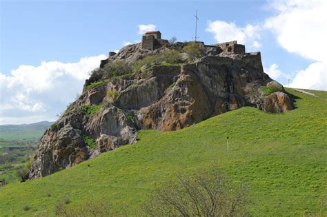 ღირსშესანიშნაობები