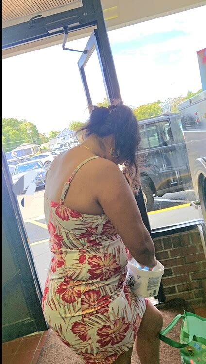 All Naturale Oc Chunky Latina Bbw Milf In Dress Bending Over All