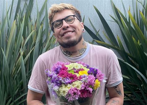 Juanda Se Disculpó Con Una Seguidora Por Usar La Foto De Su Padre Para