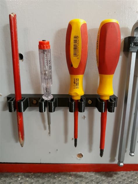Screw Driver Holder Snap In Flat Wall Mount By Phil Hunter