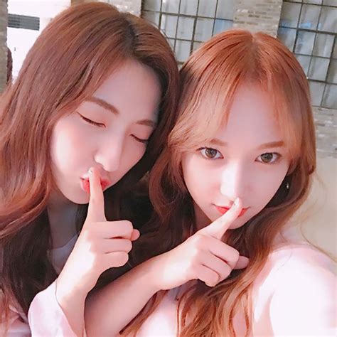 [스타sns] 우주소녀 Wjsn 성소 은서 머릿속에는 오직 우정 생각뿐 이찬혁 기자 톱스타뉴스