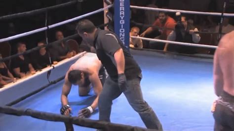 Худший боец MMA, худший бой века! - YouTube