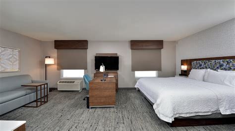 Hampton Inn And Suites Las Vegas Airport Hotel