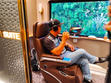 Kai Resmi Luncurkan Kereta Suite Class Compartment Promo Tiket Rp 195 Juta