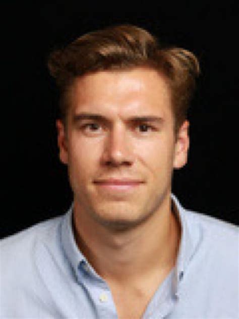 Halvard Ramstad Medium